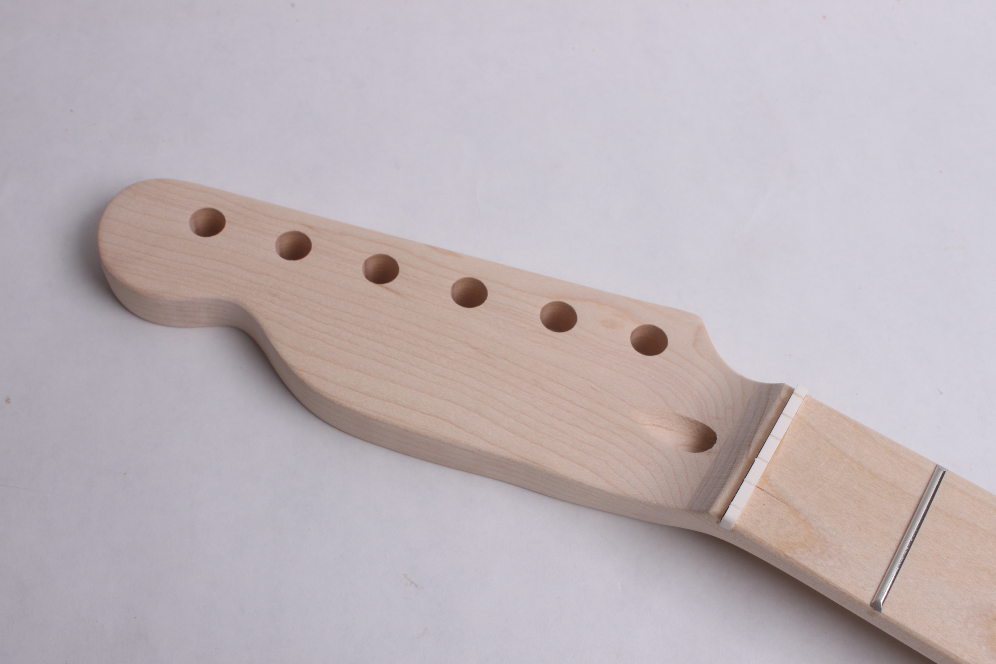 ELECTRIC GUITAR KIT- PRS-STYLE - Guitar bodies and kits from BYOGuitar