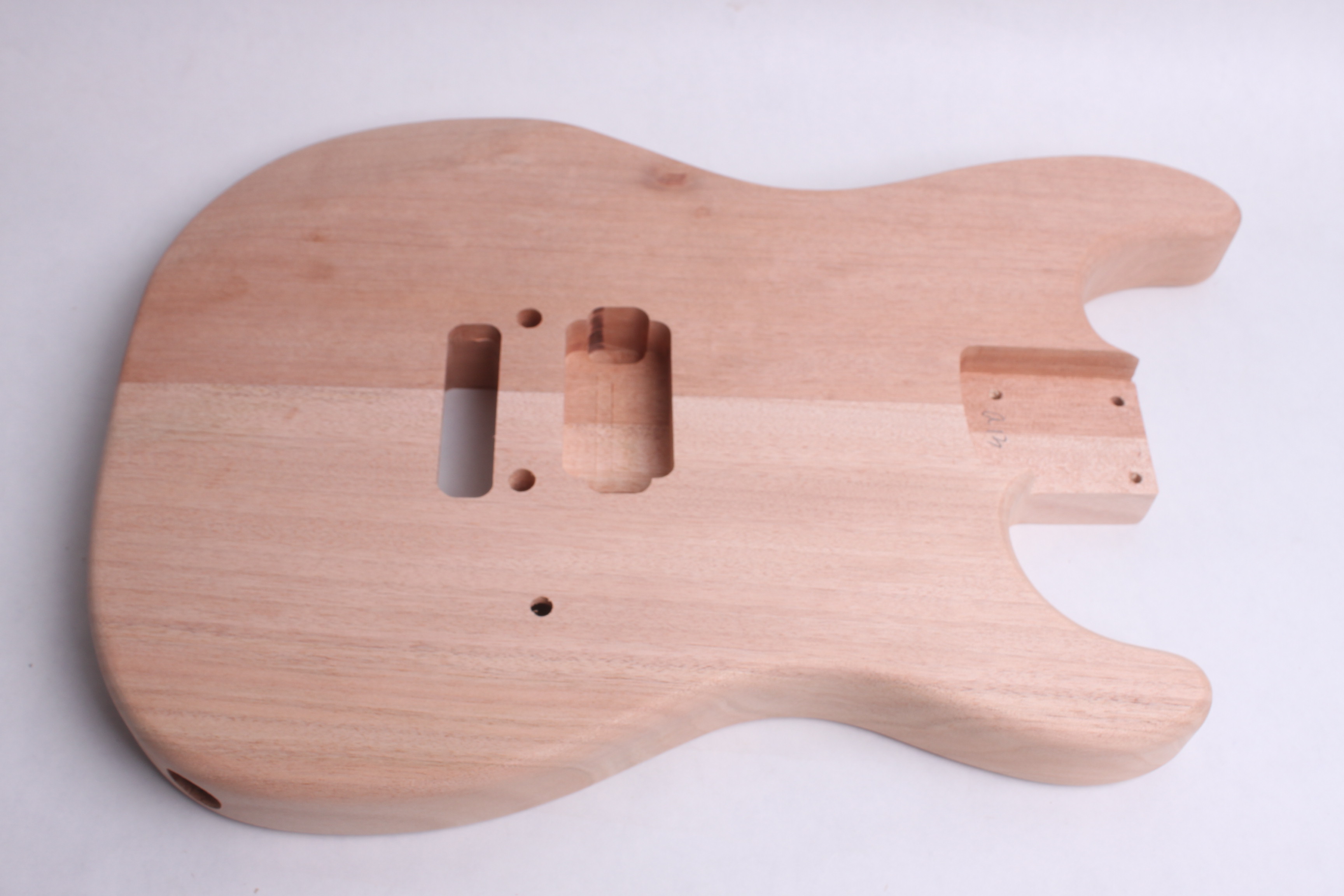 ELECTRIC GUITAR KIT- rg -STYLE - Guitar bodies and kits from BYOGuitar